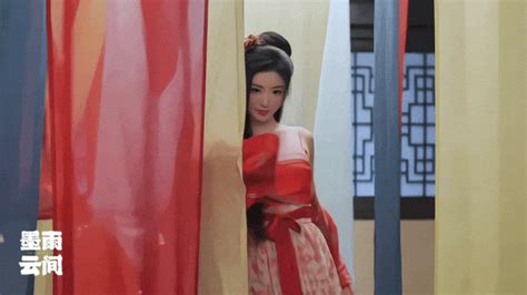 孔雪儿惊艳亮相《墨雨云间》：花魁角色成焦点，美艳不可方物！