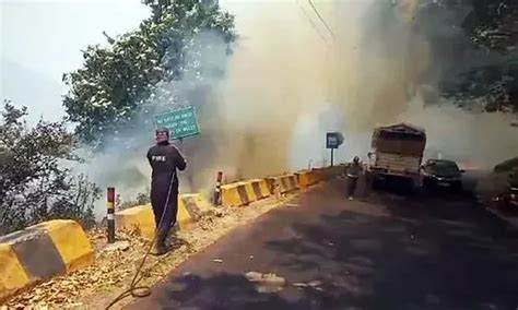 Uttarakhand 8 New Forest Fires In 24 Hours Iaf Helps In Firefighting