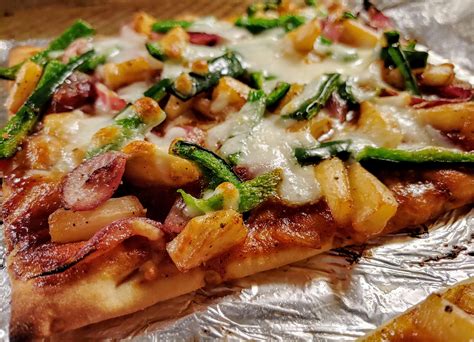 Bbq Pineapple Flatbread Rknightsofpineapple