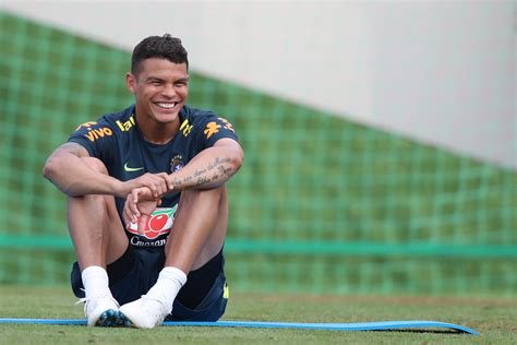 Thiago Silva Será O Capitão Do Brasil Contra A Costa Rica Gazeta