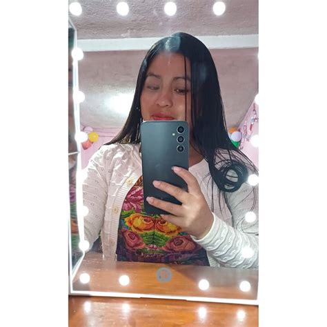 Aracely Peren Aracely Peren Added A New Photo