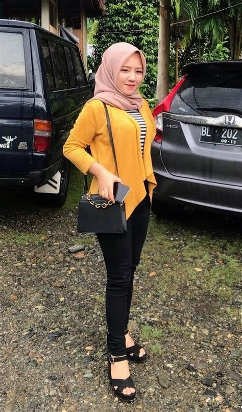 Pin Oleh Dika Dika Di Bahan Coli Gaya Hijab Wanita Bergaya Wanita