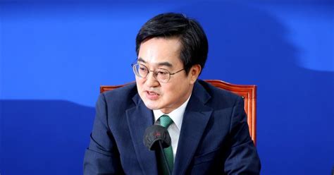 실패한 계엄령 정신차려라김동연 여당 尹 탄핵 반대에 극대노