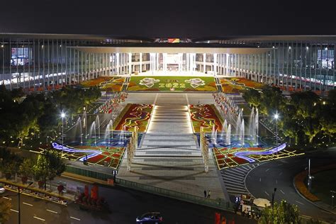 Китайският лидер ще произнесе реч на церемонията по откриването на 5 ото Международно изложение