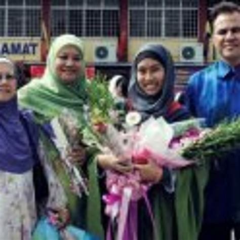 Stream Haniza Bt Mohd Arif Music Listen To Songs Albums Playlists