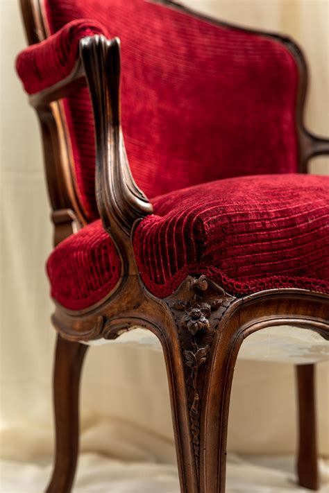 19th Century Victorian Burgundy Velvet Armchair For Sale At 1stdibs
