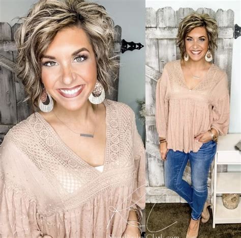 Medium Fine Hair Medium Hair Styles Thick Hair Styles Curly Hair