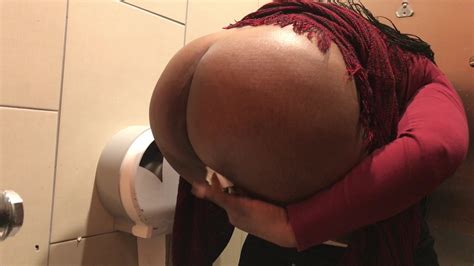 Toyyvoy Foxy Mama Big Ass