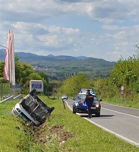 Finisce Fuori Strada Famiglia Miracolata TeanoCE