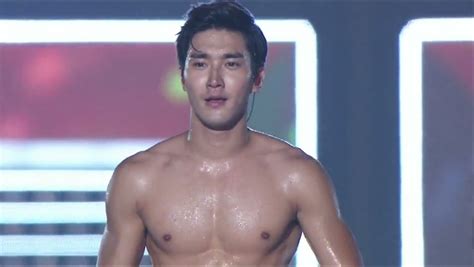 Incredibly Hot I Want To Hug Him Rub Myself Hot Sweaty Guys