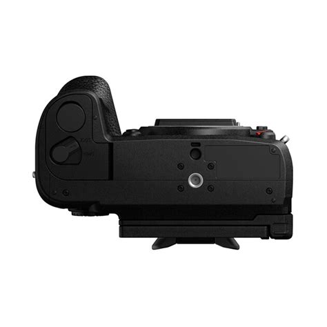 Panasonic Lumix GH6 Mirrorless Camera Body Only – Specialist