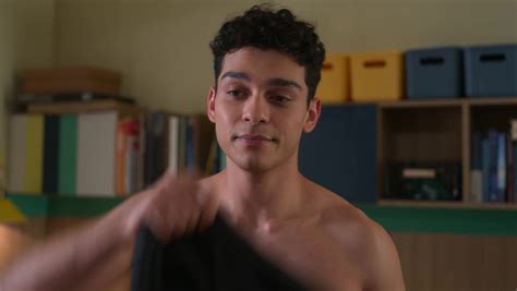 Auscaps Anthony Keyvan Shirtless In Xo Kitty 1 09 Snafu