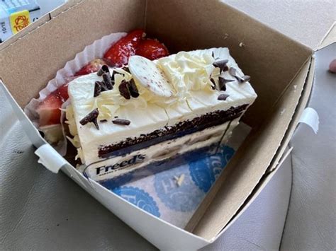 FREEDS BAKERY 22 Photos 22 Reviews 3780 S Las Vegas Blvd Las