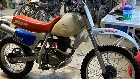 Setting The Timing On A Xr200r Youtube