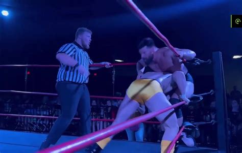 Wrestling Shoulder Thrust 3