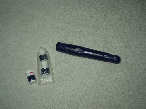 ACCU-CHEK MULTICLIX LANCING DEVICE BROKEN CAP & ADJUSTER LITE USE WITH ...