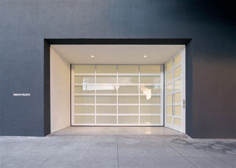 Johnston Marklee Converts Historic Los Angeles Car Showroom Into Gallery