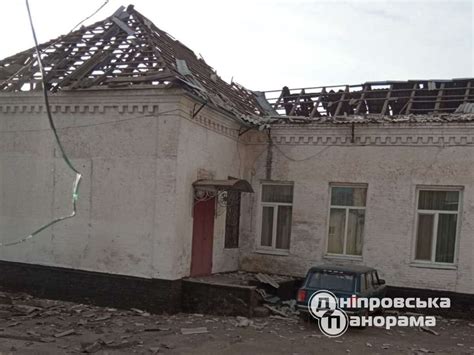 Ворог вдарив по старенькій школі у Нікополі Як виглядає навчальний