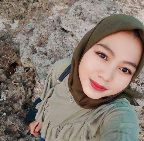Cerita Dewasa Selingkuh Sama Mbak Rina Istri Sahabatku