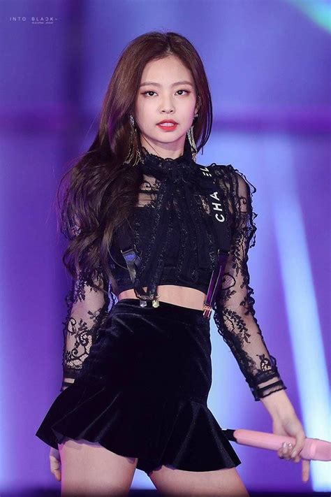 Pin By H On Blackpink Blackpink Fashion Blackpink Black Pink