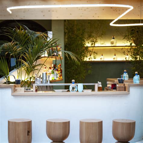 Hippy Chic Modulus Architecture