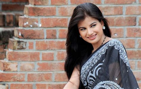 Farhana Nisho Biography Life In Bangladesh