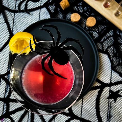20 Easy Vodka Halloween Cocktails For The Adults Dinners Done Quick