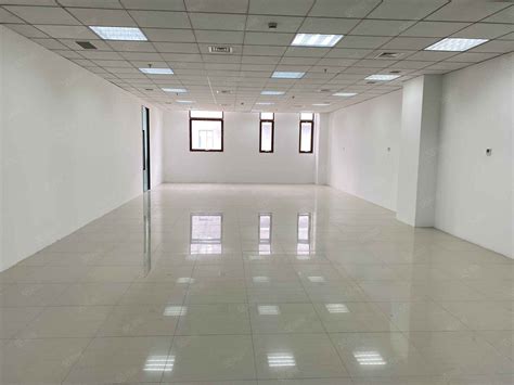 【9图】酒仙桥电子城it262平2西向全新装修北京朝阳酒仙桥电子城it产业园写字楼出租 北京58同城