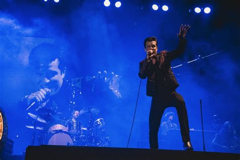 The Killers And Audience Connect For One Of Many ‘reasons Known Us