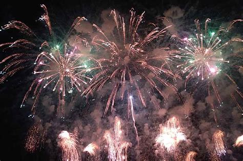 長岡花火大会へ行ってきました はとバス