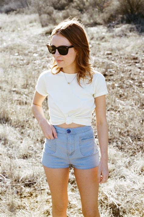 Photo De Emily Browning The Shangri La Suite Photo Emily Browning