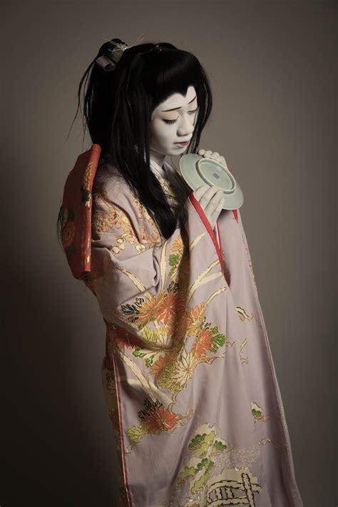 中村壱太郎 Official Website お皿、美味しそうだな・・・・・・・