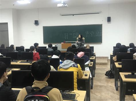 艺术设计系召开“温书迎考 诚信考试”主题班会 动态新闻 学生处 福州工商学院