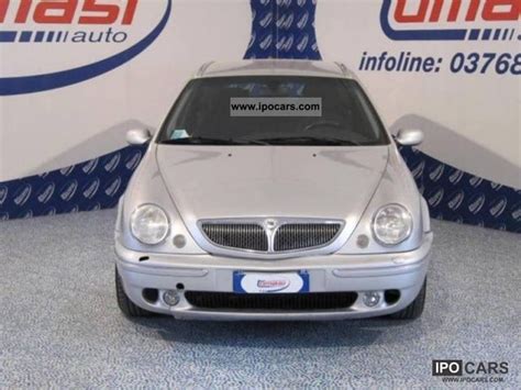 2000 Lancia Lybra Station Wagon 2 4 JTD LX Cat Car Photo And Specs