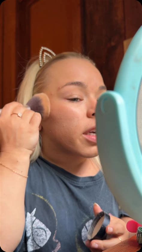 Tiktok Tabbi Tiktok Tabbii • Instagram Photos And Videos