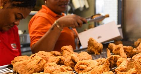 Louisiana Fried Chicken Chain Expanding Into Baton Rouge Business