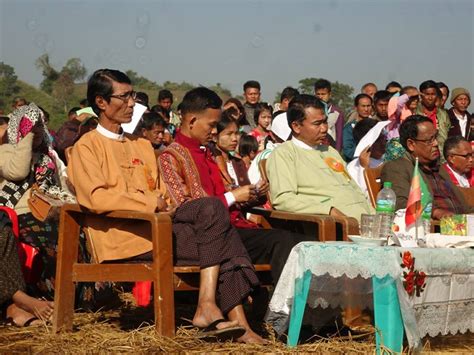 Dvb သကၠမ ဒိုင္းနက္ တိုင္ရင္းသားမ်ား အမ်ိဳးသားေန႔ က်င္းပ