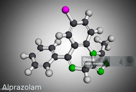 알프라졸람 분자 그것은 벤조디아제핀 완화 진정제 최면 항 경련제 활동 짧은 연기 진정제입니다 분자 모델 3d 렌더링 3차원 형태에 대한 스톡 벡터 아트 및 기타 이미지