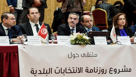تونس المجتمع المدني يعترض على مشروع الجماعات المحلية