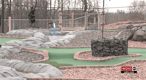 Warm Weather Causes Mini Golf Season To Start Early For One Business WDIO Com