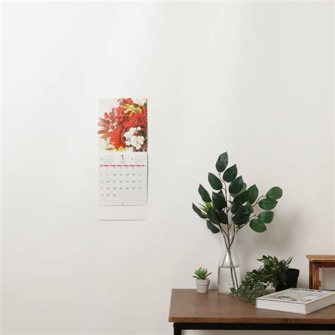 フラワーマンスリー（名入れ壁掛けカレンダー・2023年）｜ネット印刷のラクスル