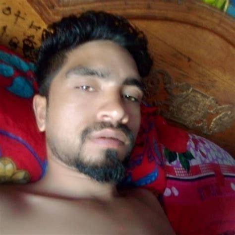 Moni Moni Moni On Threads