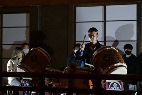 打ち鳴らした響きは鼓動に共鳴する祖父から受け継いだ御諏訪太鼓を次の世代へ TSUNAGITE