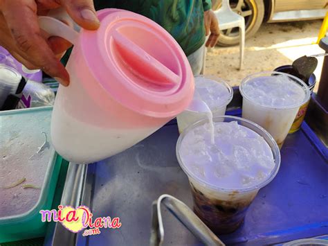 Wordless Wednesday 688 Cendol Santan Sawit