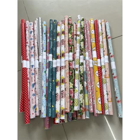 📍ถูกที่สุด 📍กระดาษห่อของขวัญอาร์ตมันขนาด 49 65ซม คละลาย Shopee Thailand