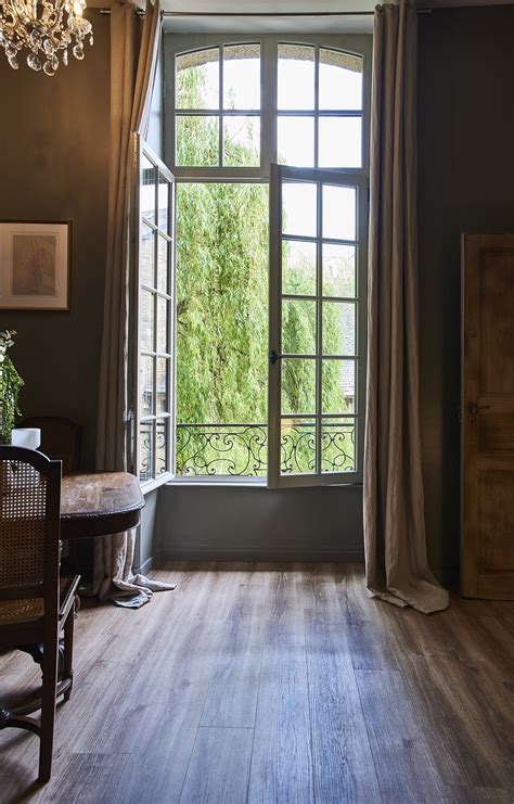 Luxury Windows Without Screens High End Design Guide
