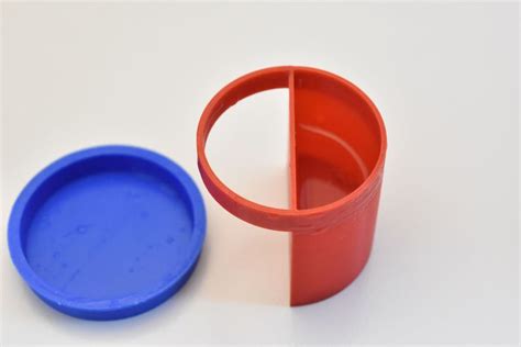 Gravity Waterer For Gecko Bowls By Isithrand Download Free Stl Model