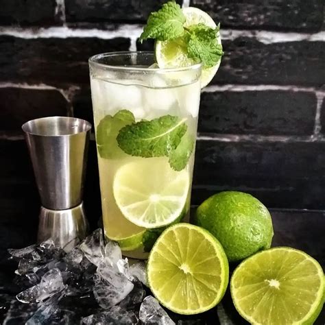 Caipirinha De Limão E Hortelã Colher De Pau
