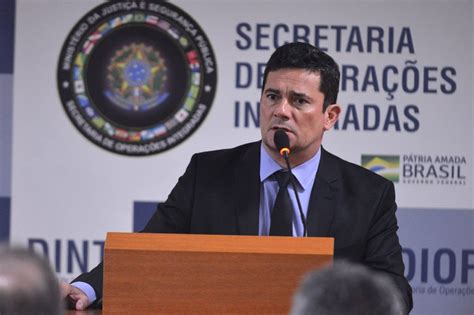 Ministério da Justiça e Segurança Pública apresenta lista de criminosos
