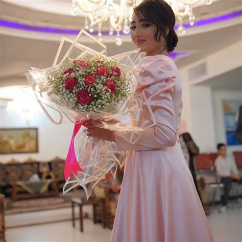 عروسی رقص شادی نامزدی ایده خواستگاری ادمینی ‎ ‎ خب اینم از بله برون عروس خانوم خوشگلمون 🤩 من